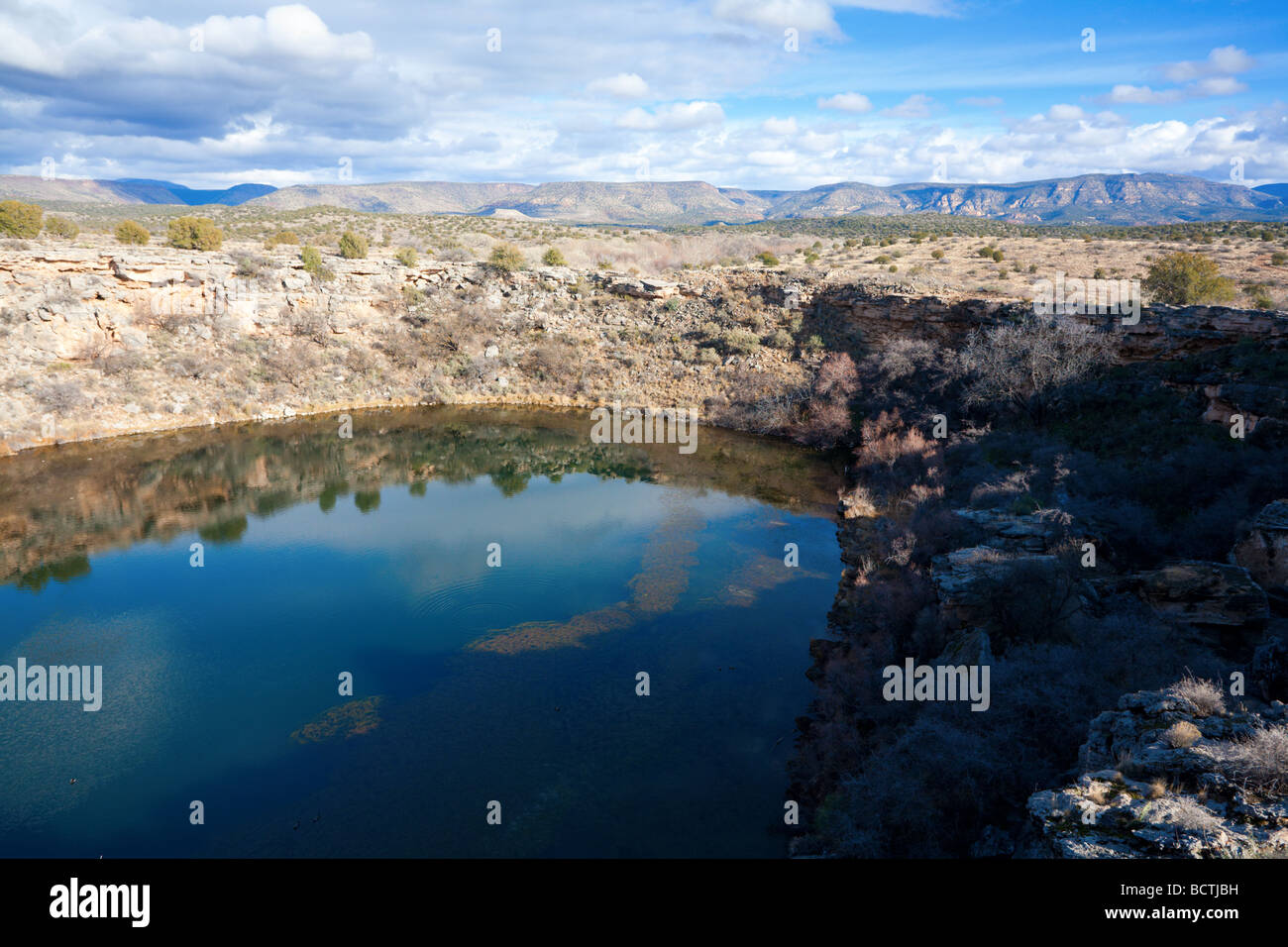 Desert well hi-res stock photography and images - Alamy