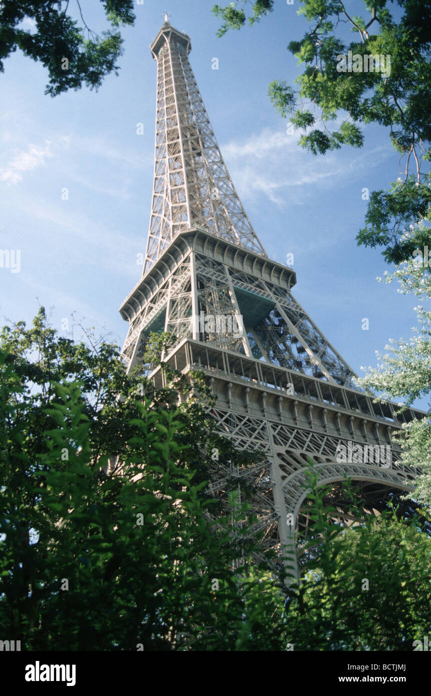 Eifle tower hi-res stock photography and images - Alamy