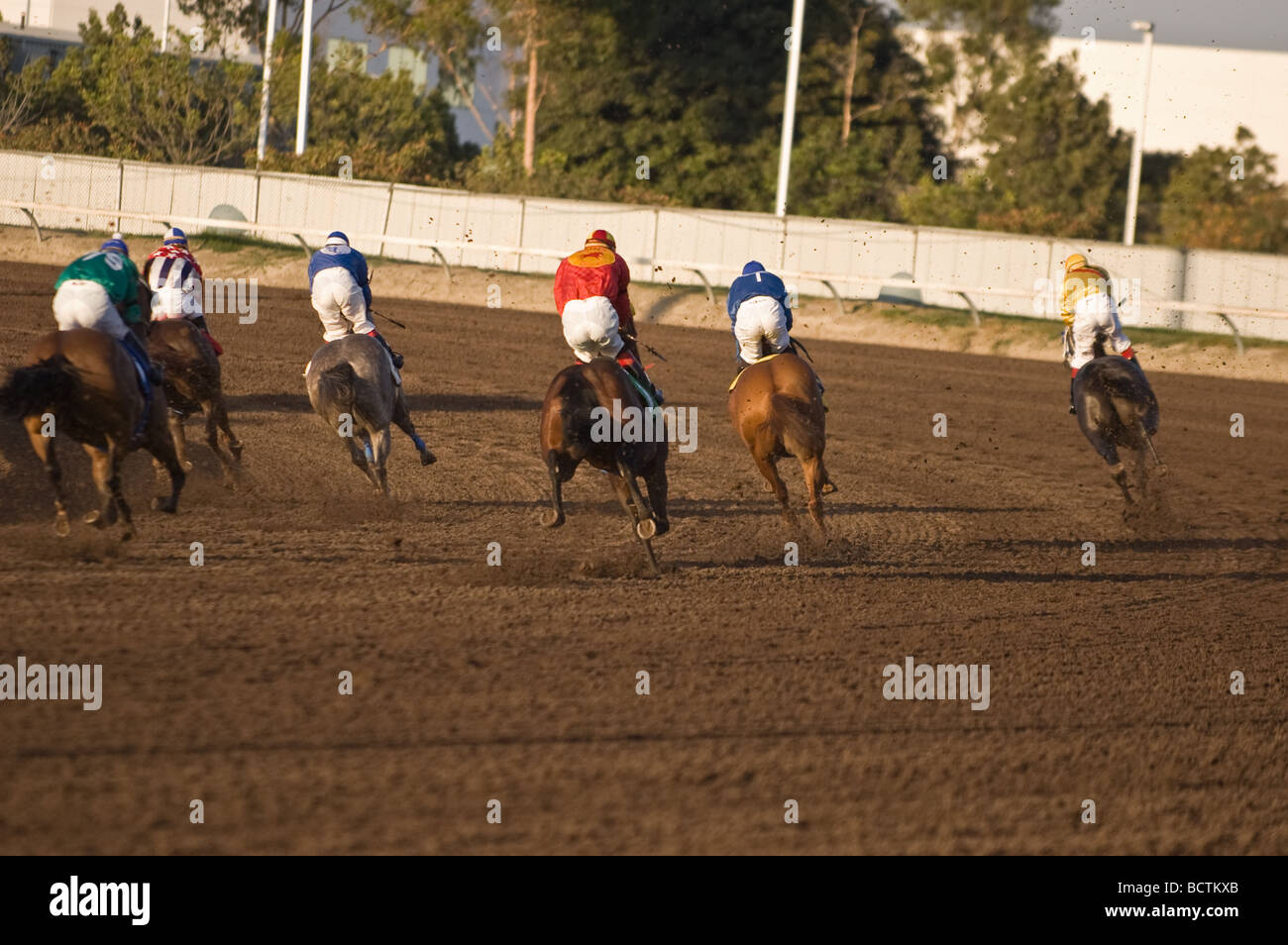 Running around track hi-res stock photography and images - Alamy