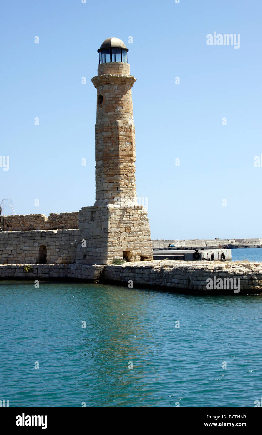 Lighthouse on the greek islands hi-res stock photography and images - Alamy