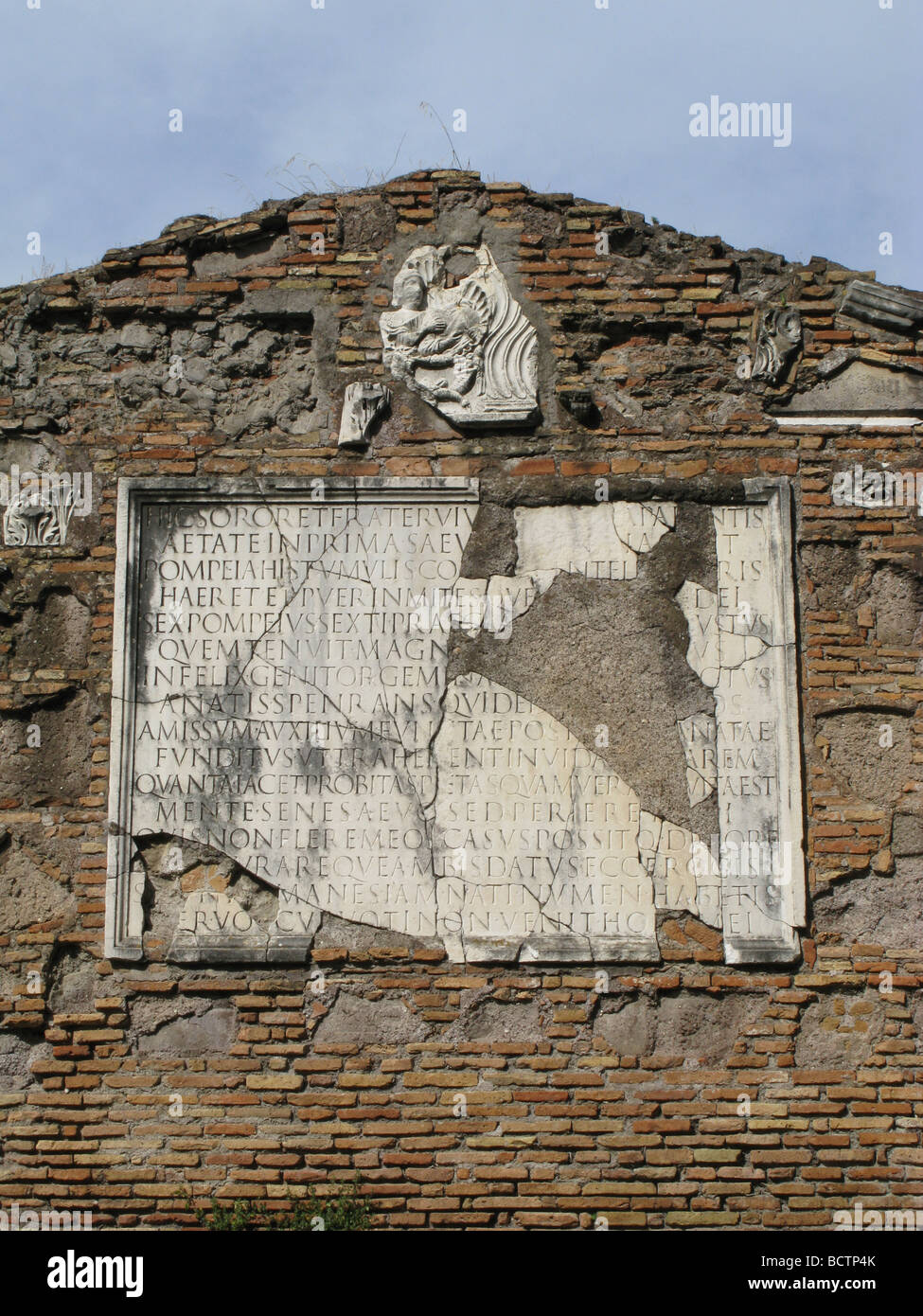 Carved marble plaque inscription hi-res stock photography and images ...