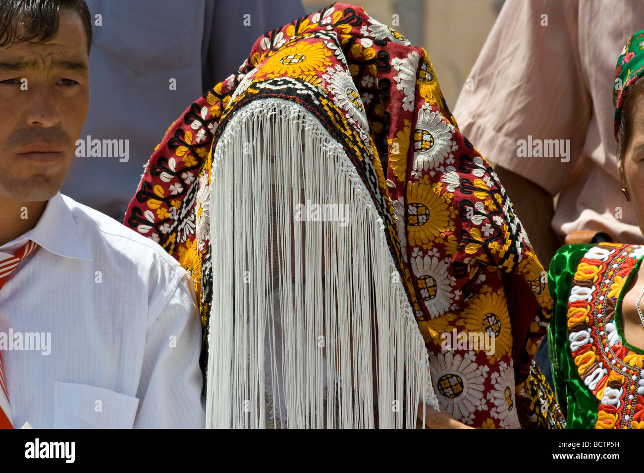 Turkmen Bride in Mary Turkmenistan Stock Photo - Alamy