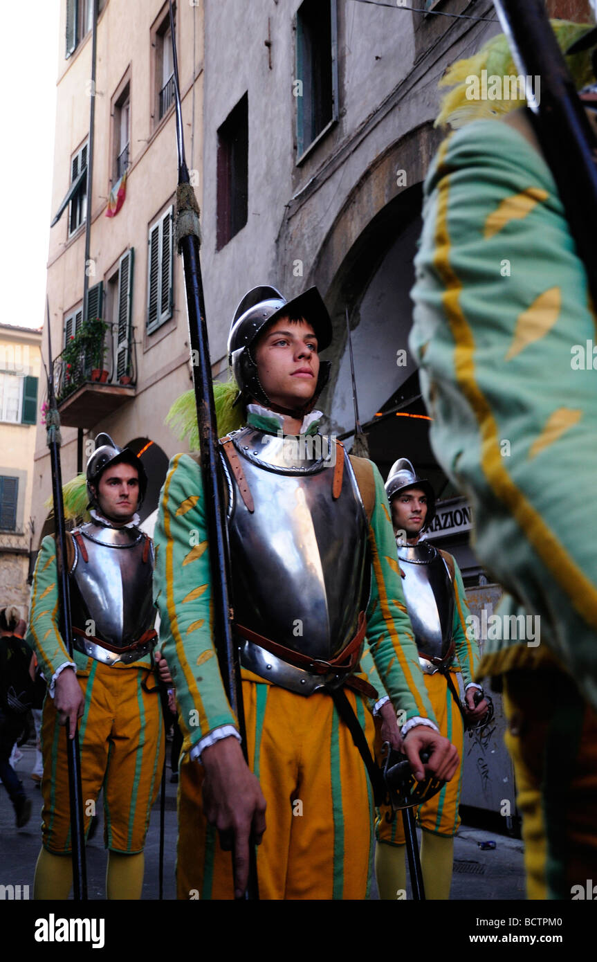 Historic medieval procession ahead of Gioco del Ponte festival in Pisa ...