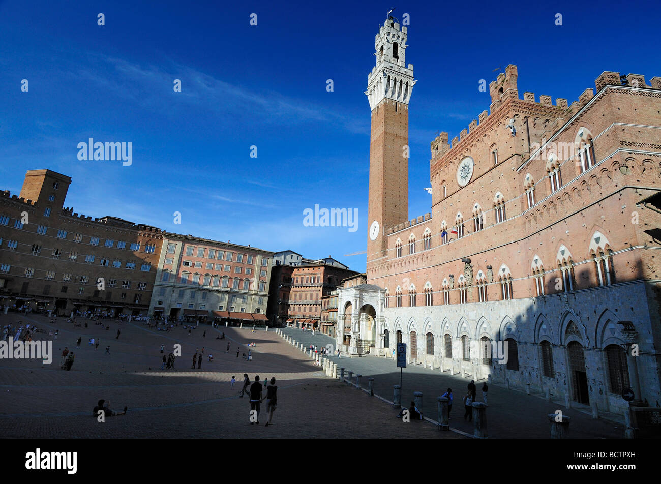 Siena town hall townhall palazzo pubblico with belltower hi-res stock ...