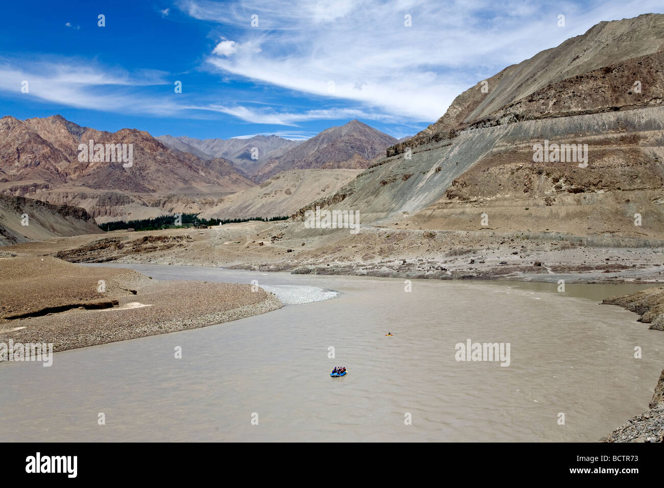 Rafting in the Zanskar river. Ladakh. India Stock Photo - Alamy
