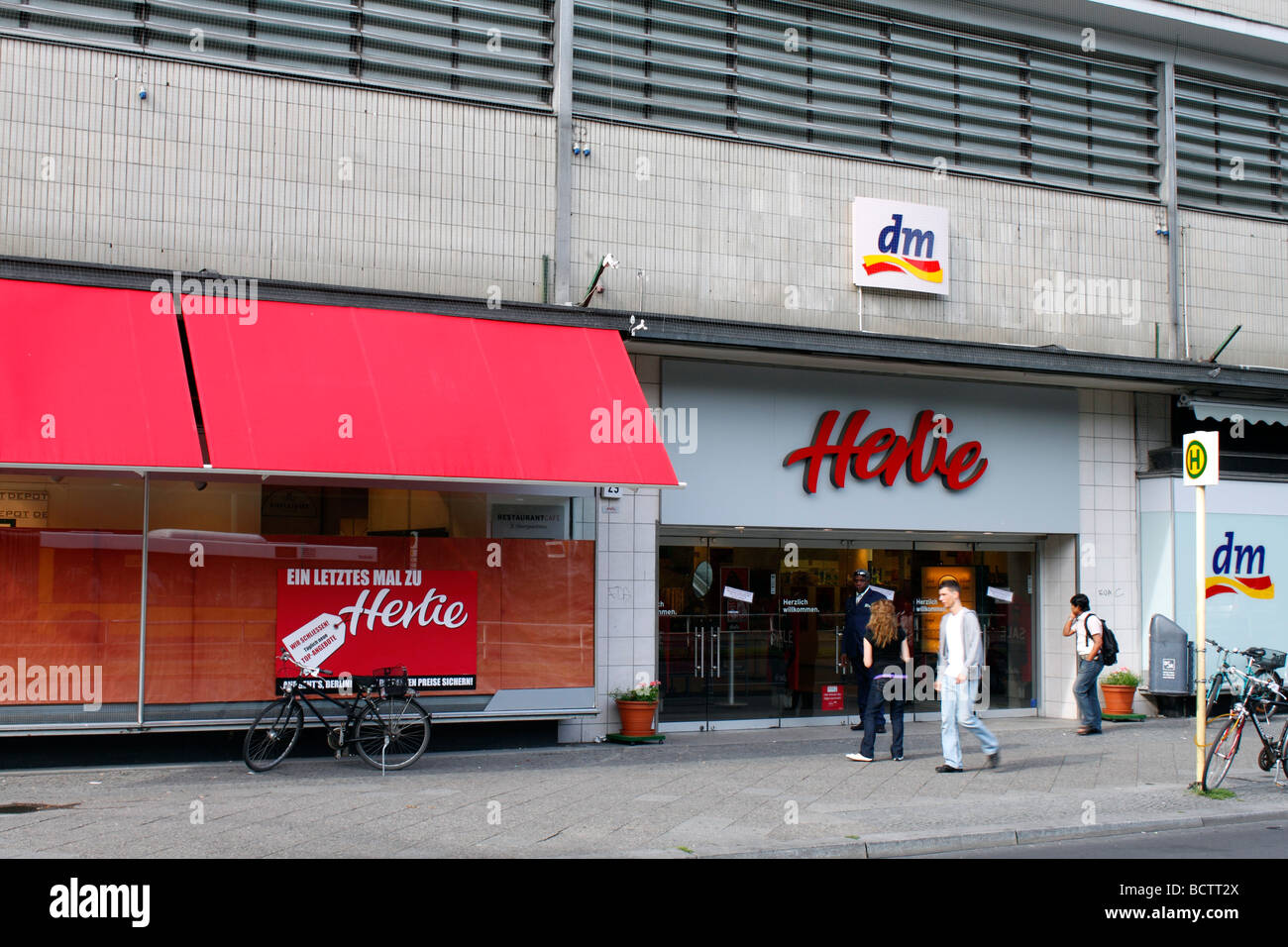 Hertie in de hi-res stock photography and images - Alamy