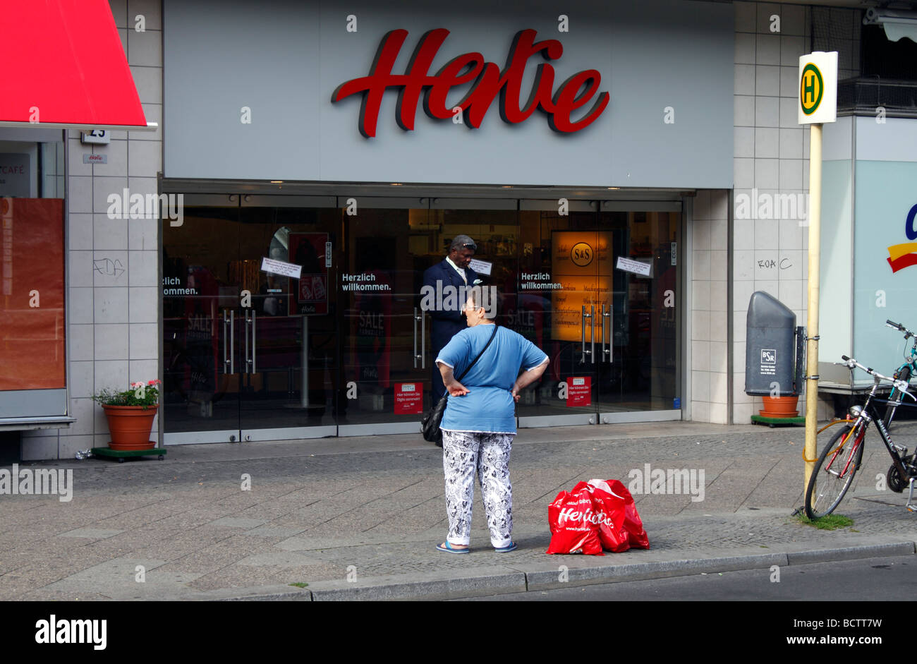 Hertie in de hi-res stock photography and images - Alamy