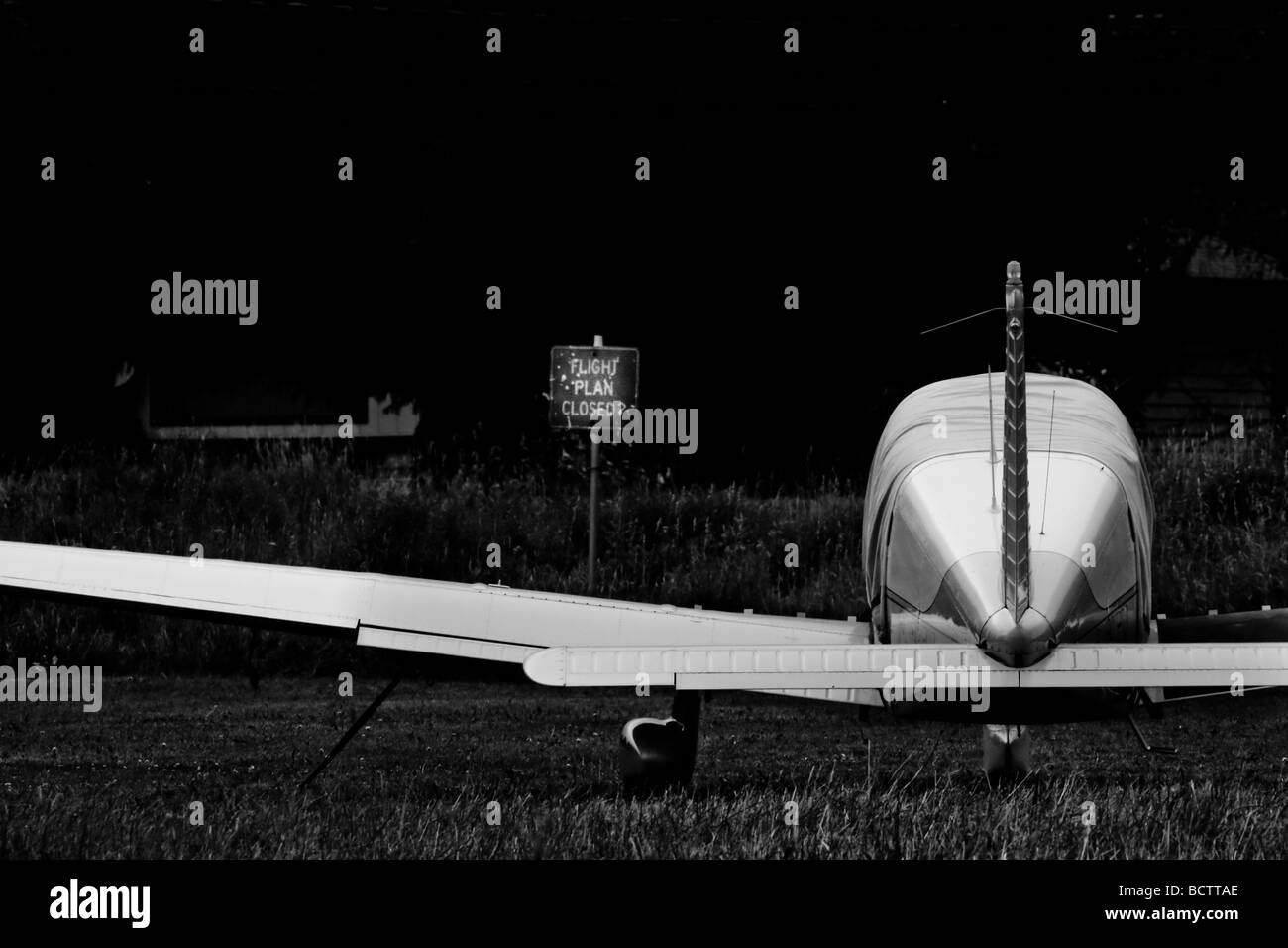 Flight plan airplane Black and White Stock Photos & Images - Alamy