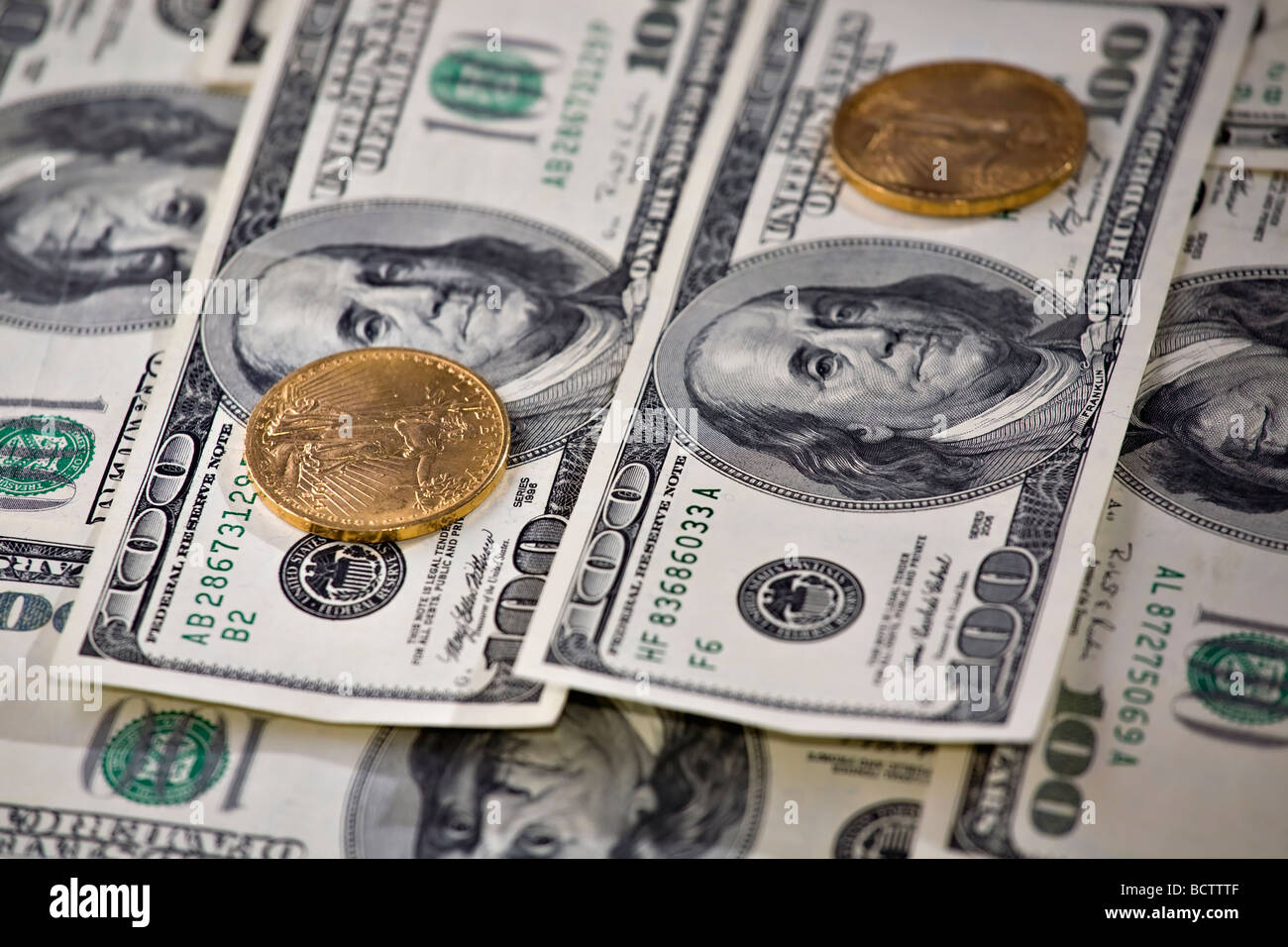 Gold eagle coins hi-res stock photography and images - Alamy