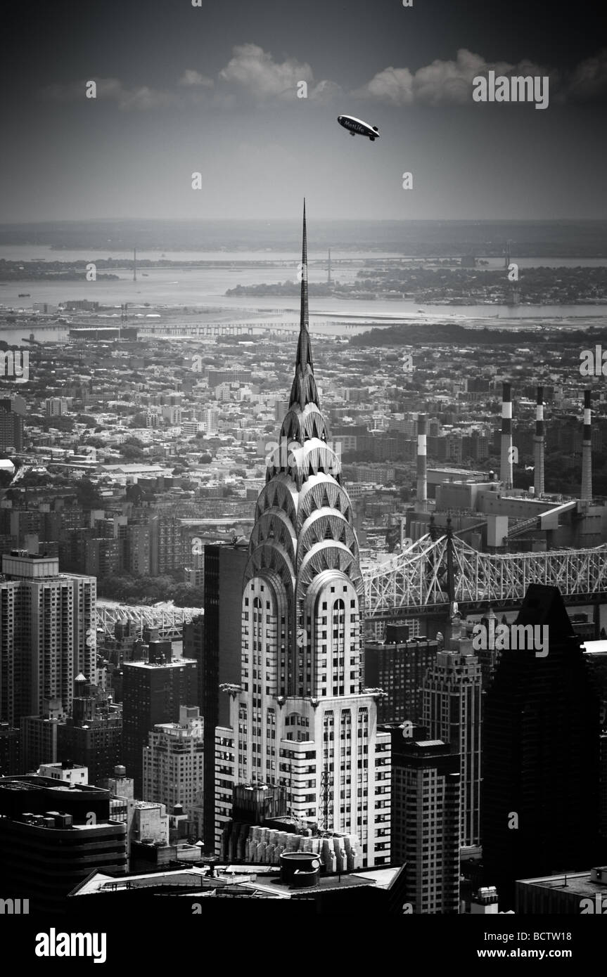 Goodyear building hi-res stock photography and images - Alamy