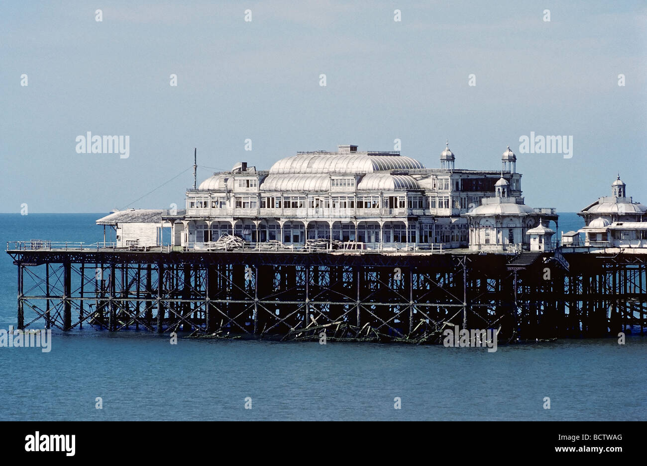 Pier bei brighton hi-res stock photography and images - Alamy