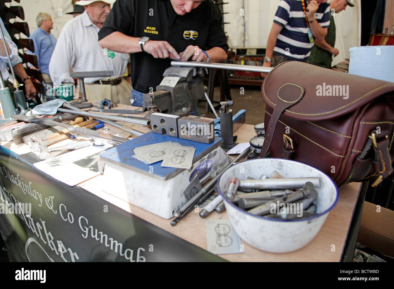Gunsmith hi-res stock photography and images - Alamy