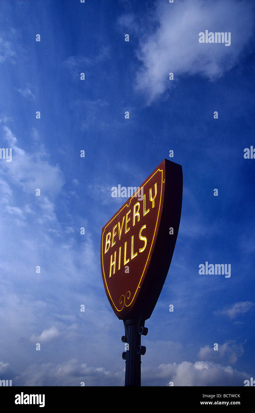 Beverly hills sign hi-res stock photography and images - Alamy