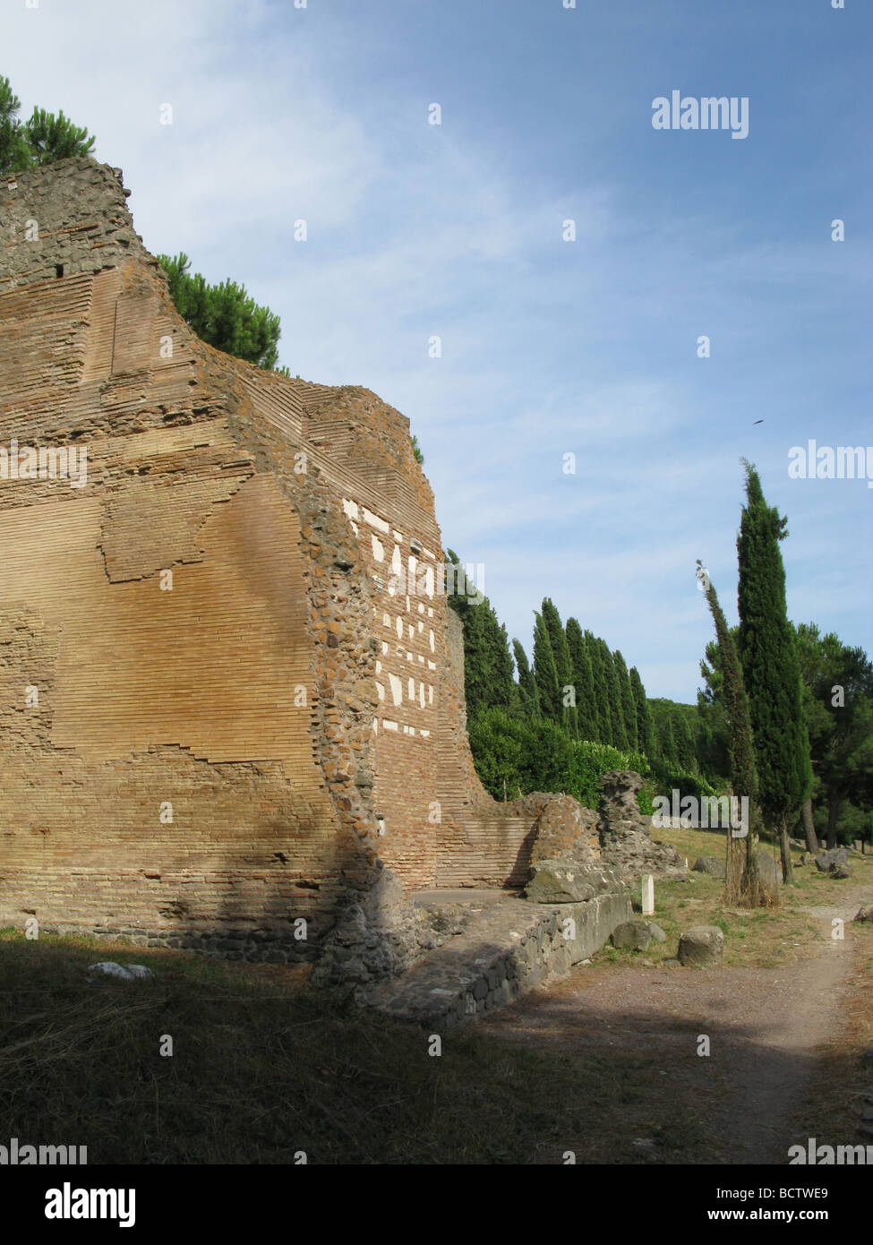 Tomb on via appia antica hi-res stock photography and images - Alamy