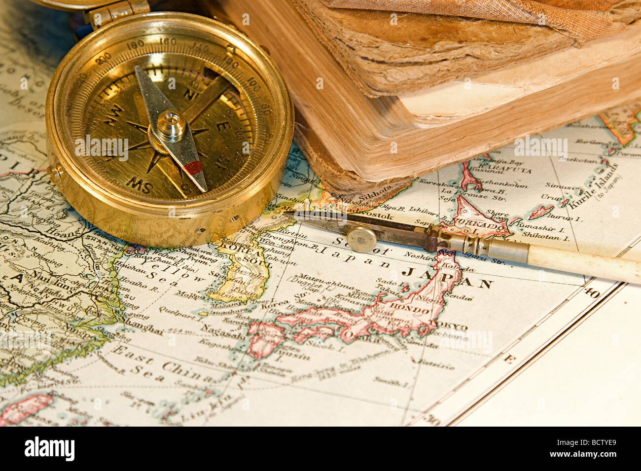 1982 europe map hi-res stock photography and images - Alamy