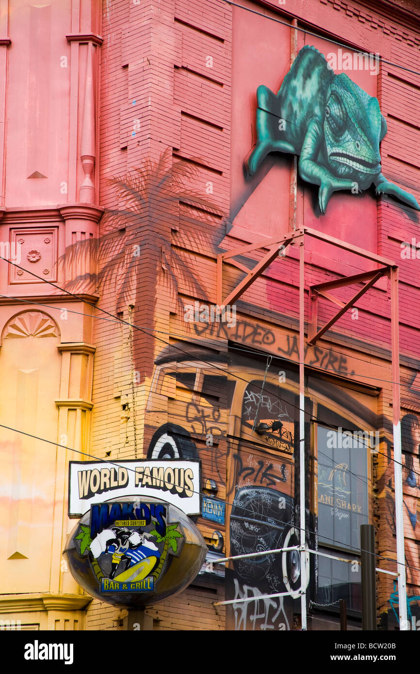 Philadelphia street scene hi-res stock photography and images - Alamy