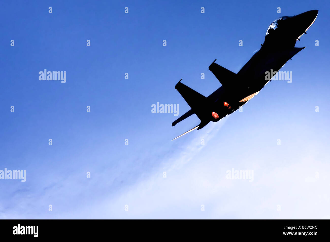 Jet fighter silhouette hi-res stock photography and images - Alamy