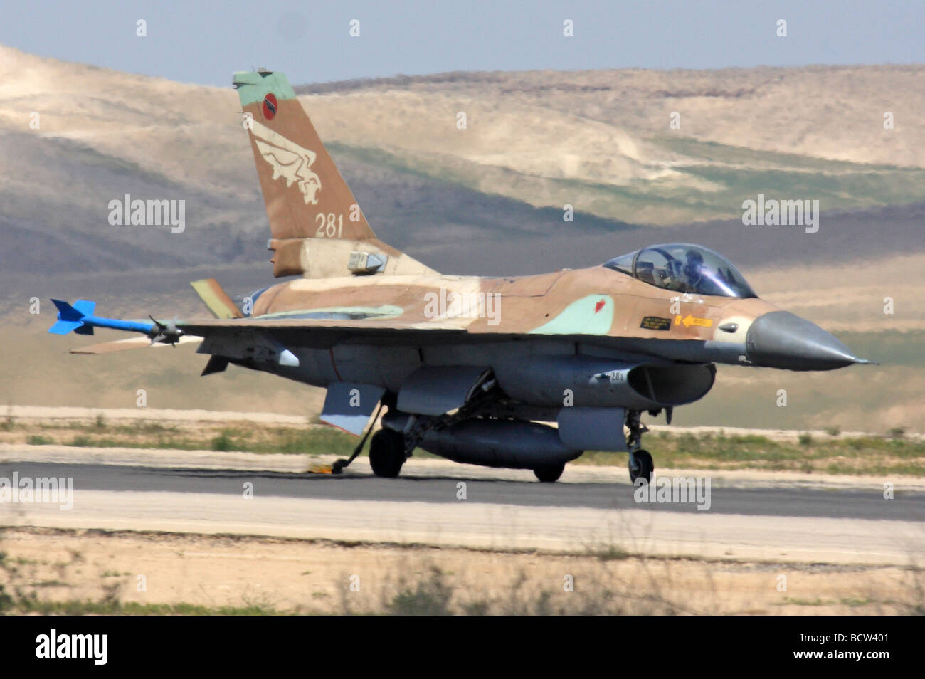 Israeli Air Force F 16A Fighter jet Stock Photo - Alamy
