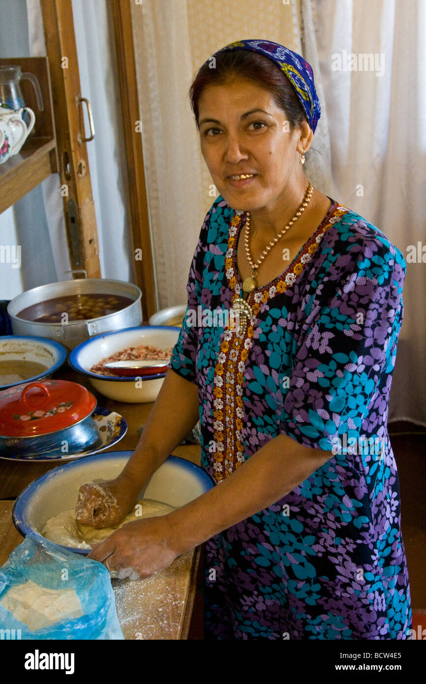 Turkmen Woman Making Bread in Mary Turkmenistan Stock Photo - Alamy