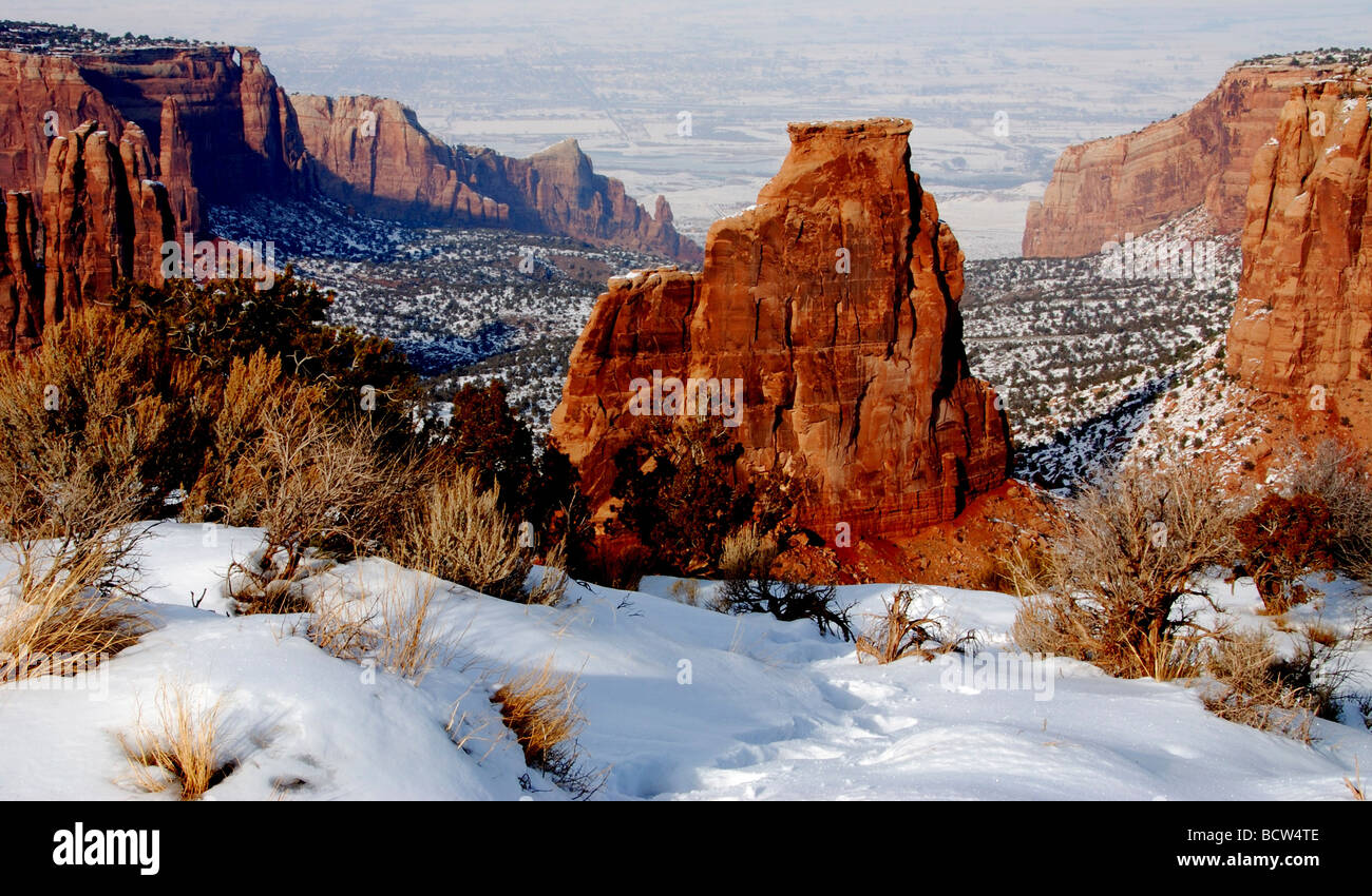 Multi layered monument hi-res stock photography and images - Alamy