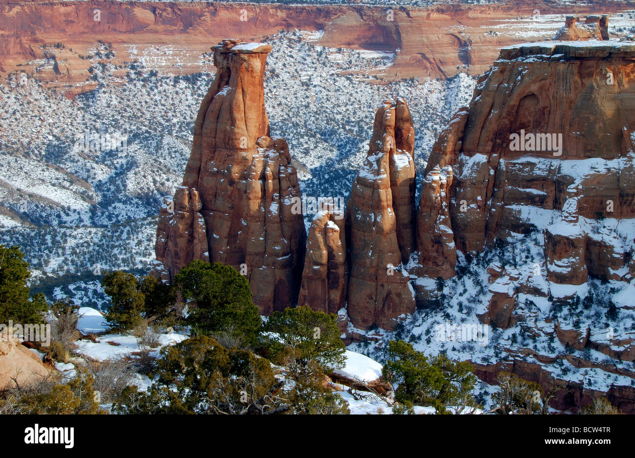 Multi layered monument hi-res stock photography and images - Alamy