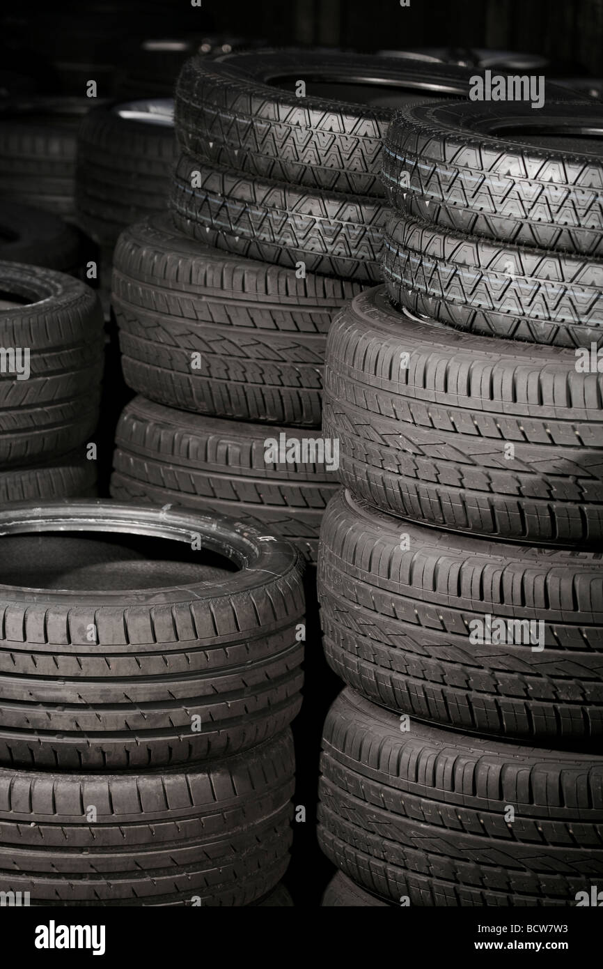 A stack of car tyres Stock Photo - Alamy