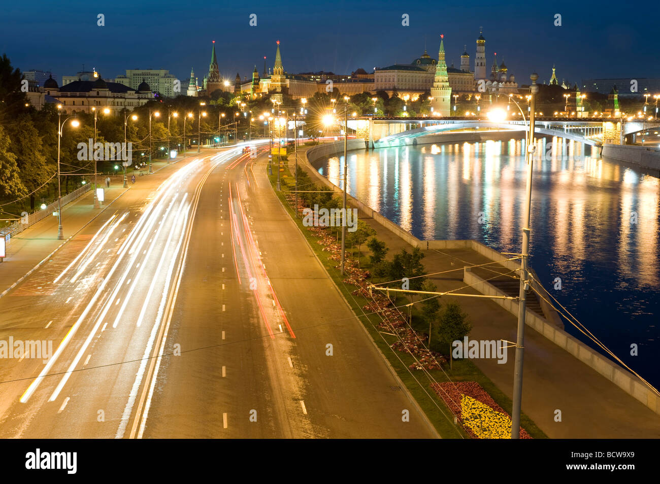Russian Moscow Kremlin Moscow Kremlin and traffic light Stock Photo - Alamy