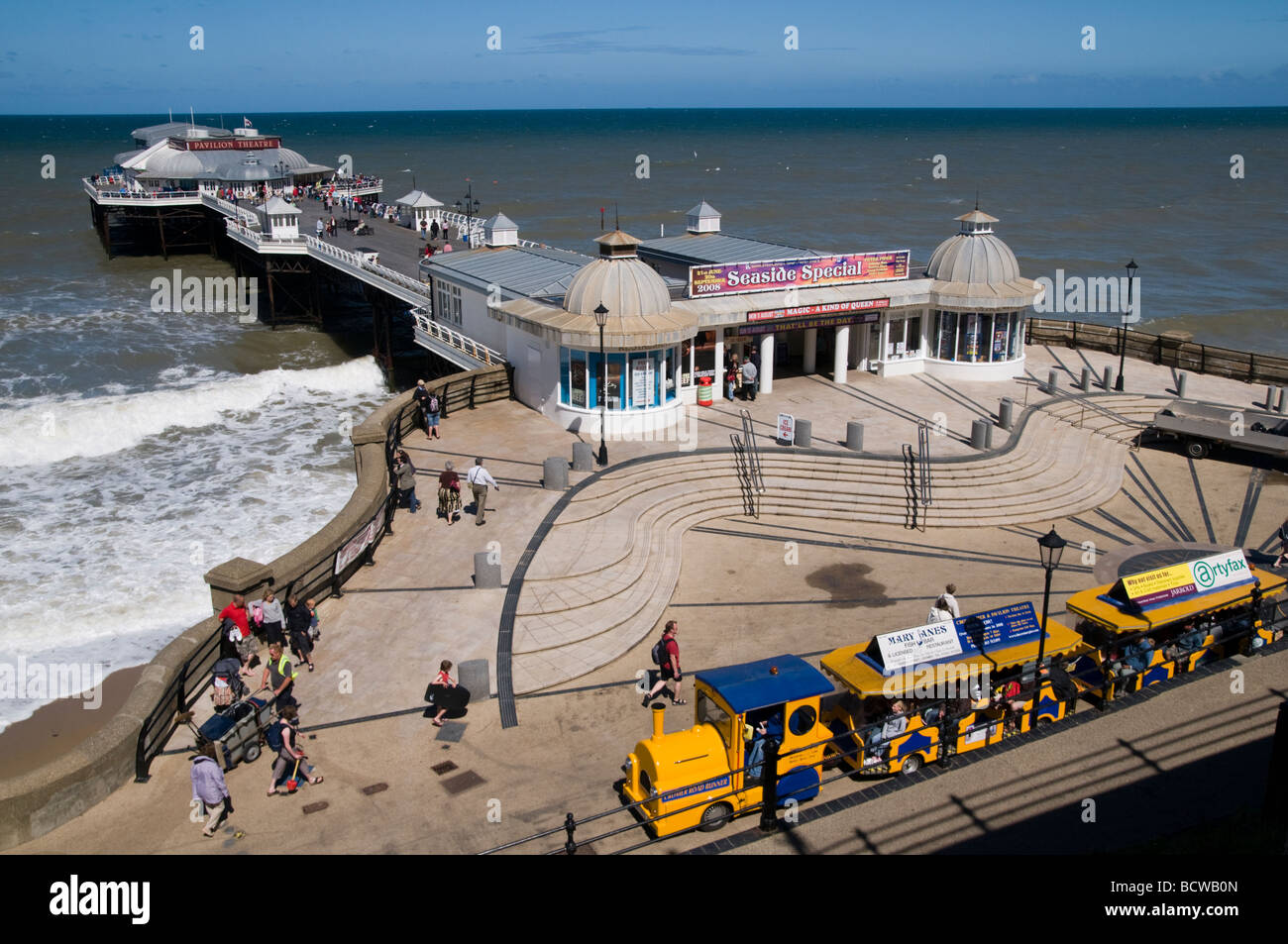 Cromer pier in Cromer Norfolk East Anglia England Stock Photo - Alamy