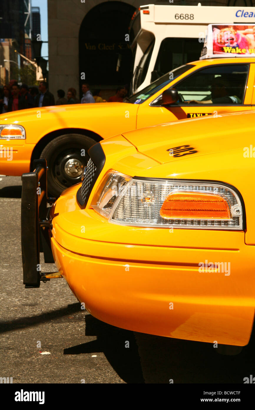 Ny new york taxi cab hi-res stock photography and images - Alamy