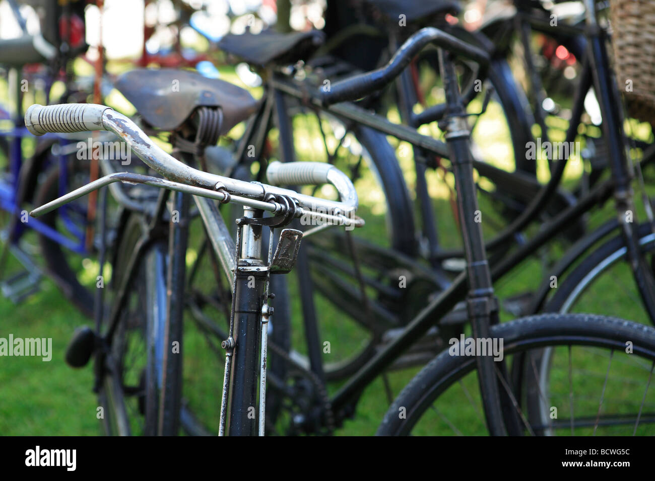 old fashioned bicycles Stock Photo - Alamy