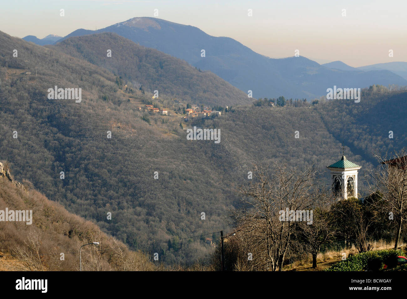 Lombardo tower hi-res stock photography and images - Alamy