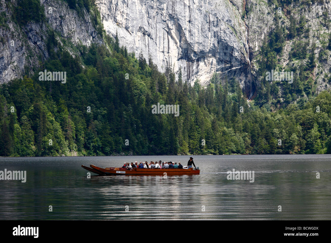 Plaette, Austrian German for flat-bottomed boat, on Lake Toplitz ...