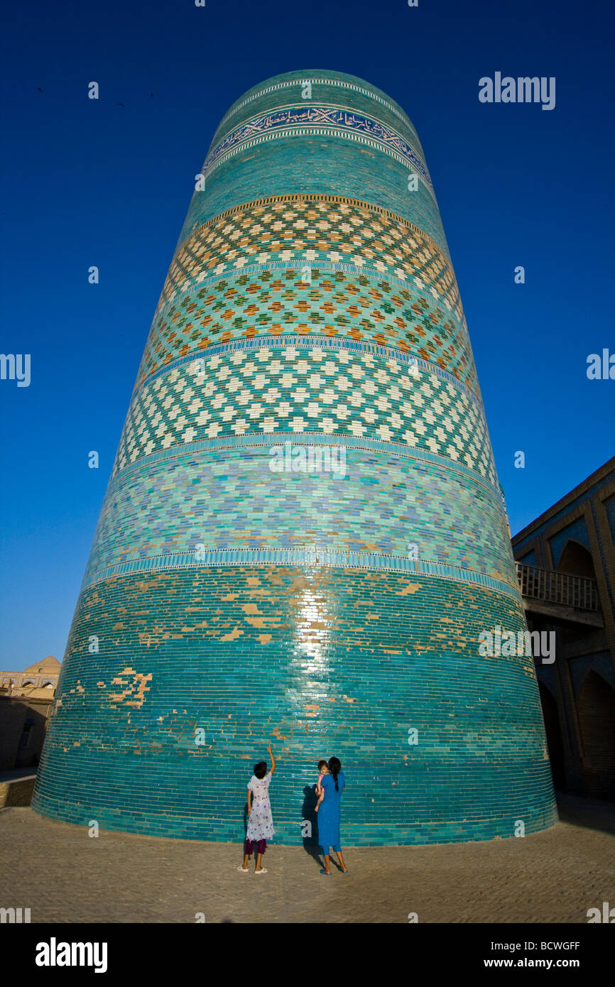 Uzbek children hi-res stock photography and images - Alamy