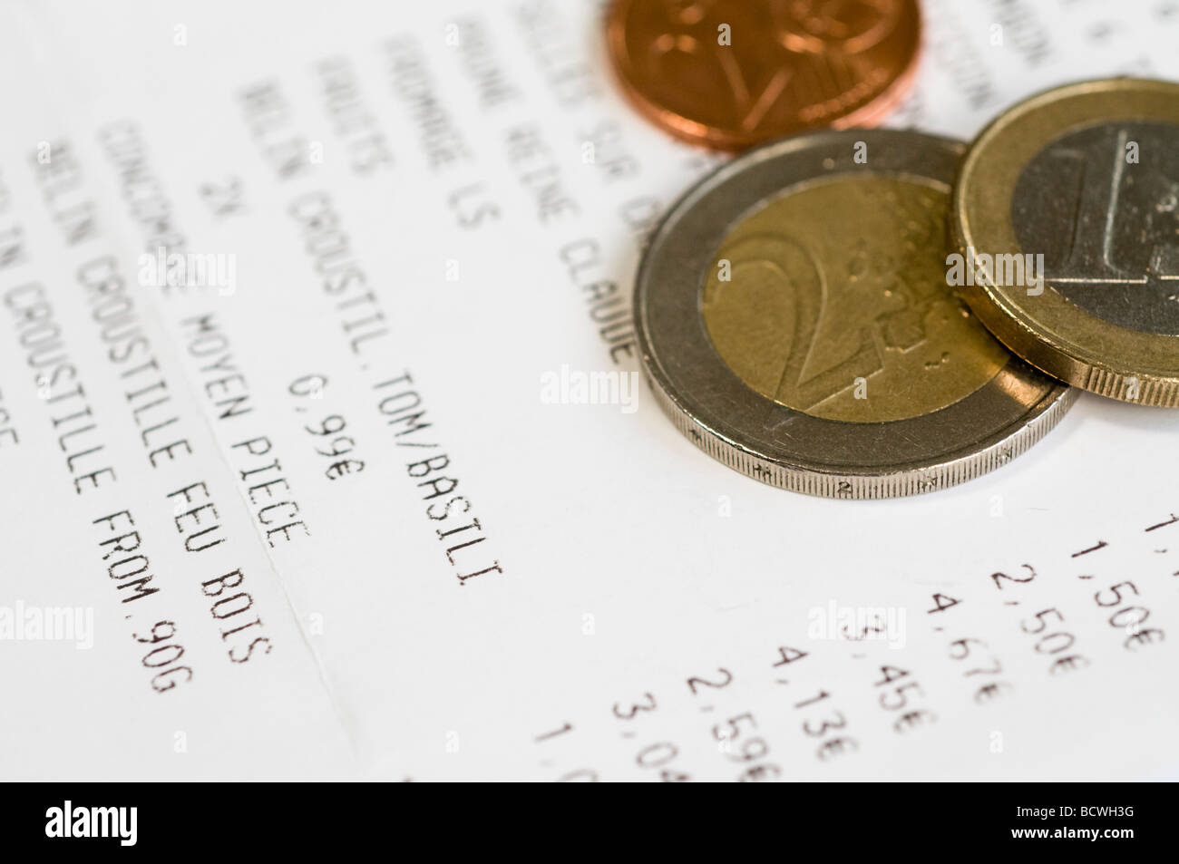 Supermarket receipt euro hi-res stock photography and images - Alamy