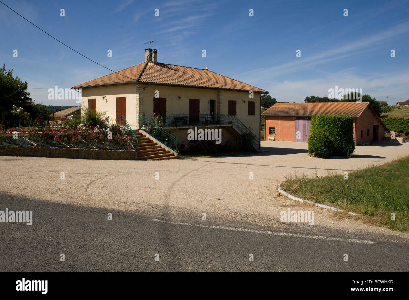Rural french house hi-res stock photography and images - Alamy