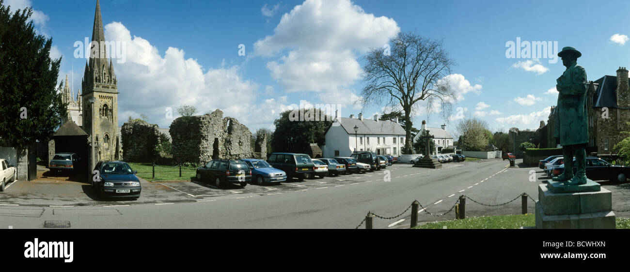 The Cathedral Green, Llandaff, Cardiff Stock Photo - Alamy