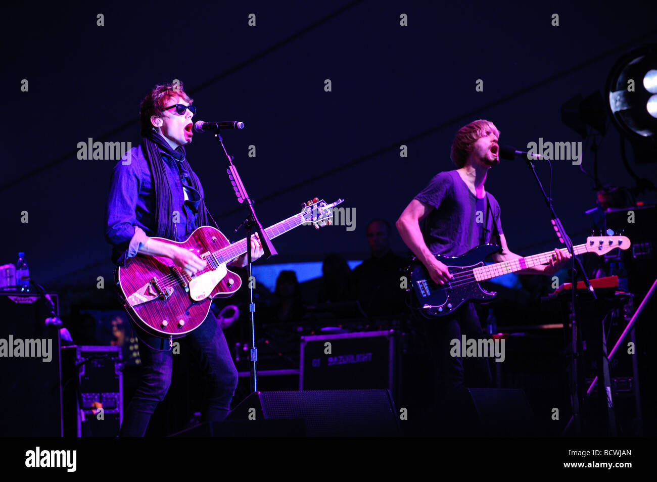 Razorlight performing at the Eden Sessions July 2009 Stock Photo - Alamy