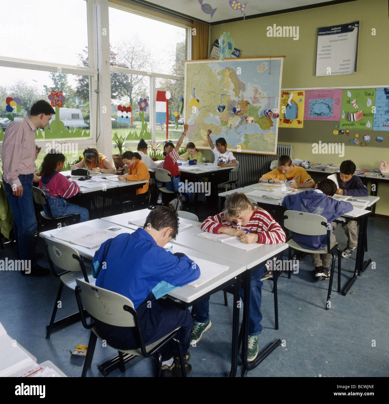 Individual desks hi-res stock photography and images - Alamy