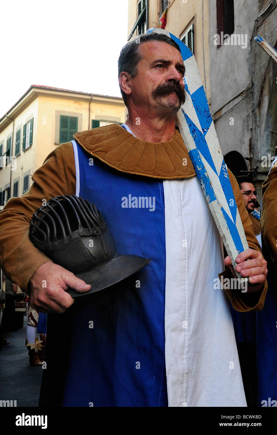 Historic medieval procession ahead of Gioco del Ponte festival in Pisa ...
