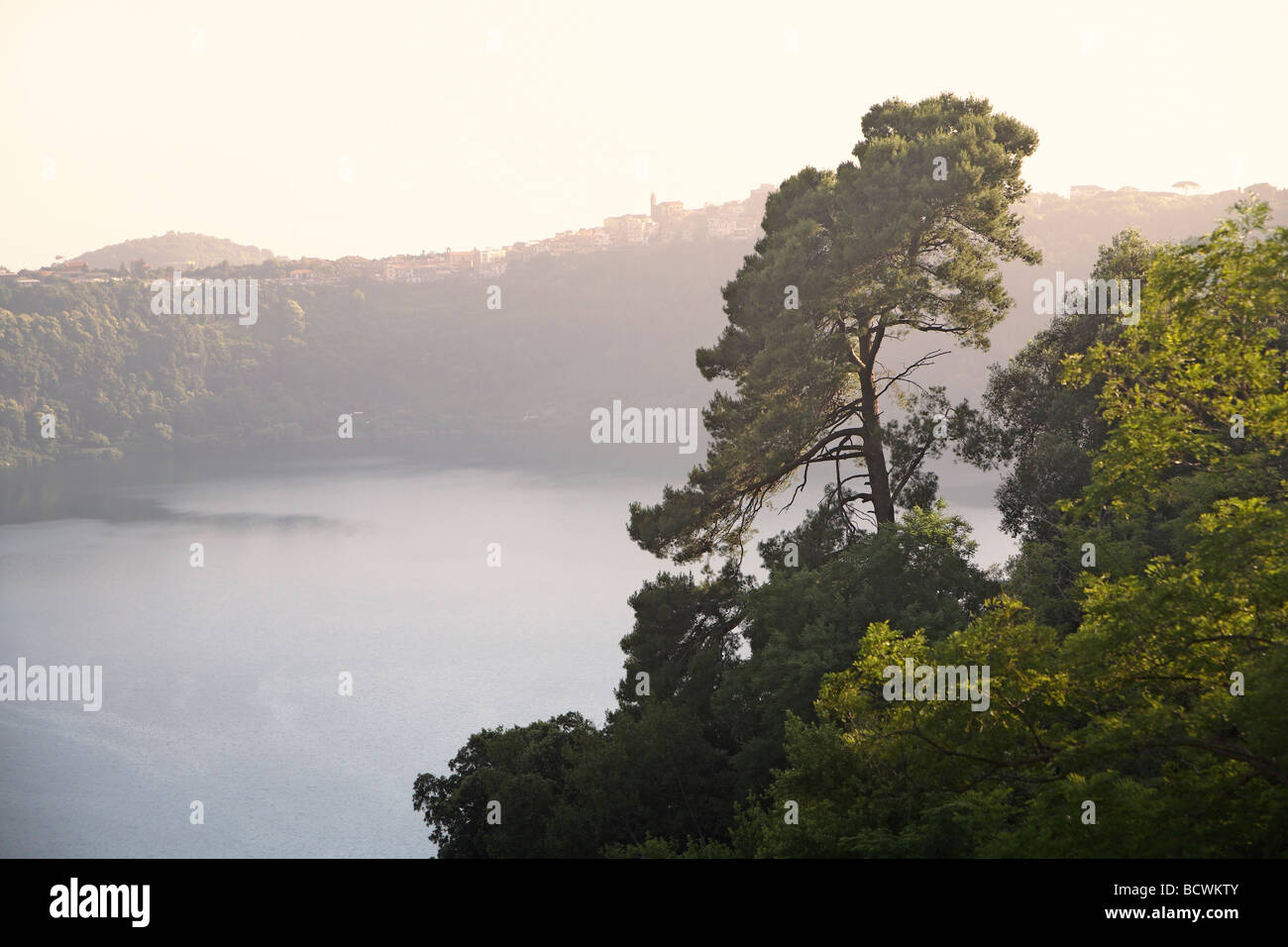 Lago di nemi lago di nemi hi-res stock photography and images - Alamy