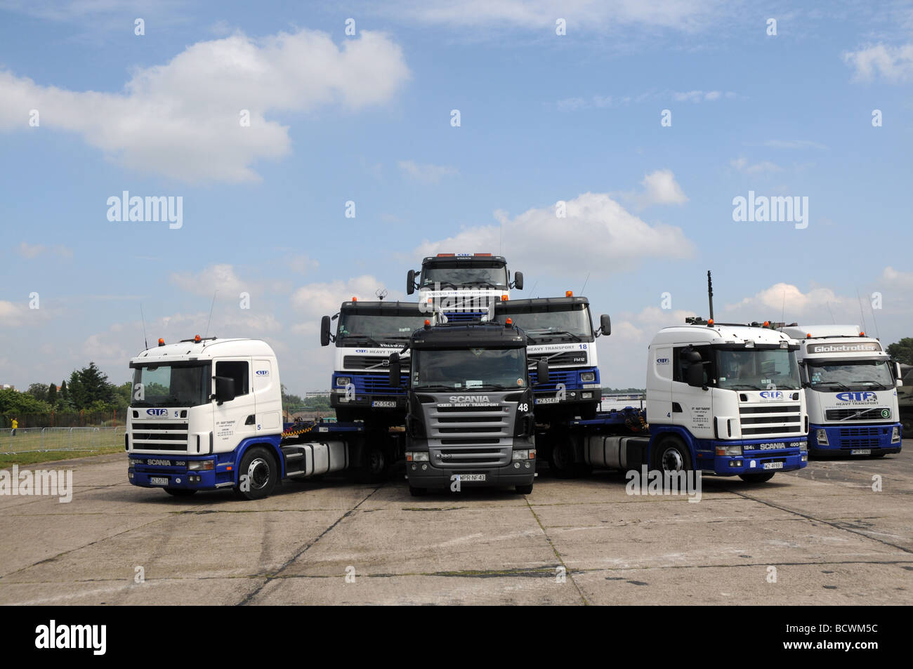 Scania fm12 and r380 and 360 trucks during Men's Day show in Warsaw ...