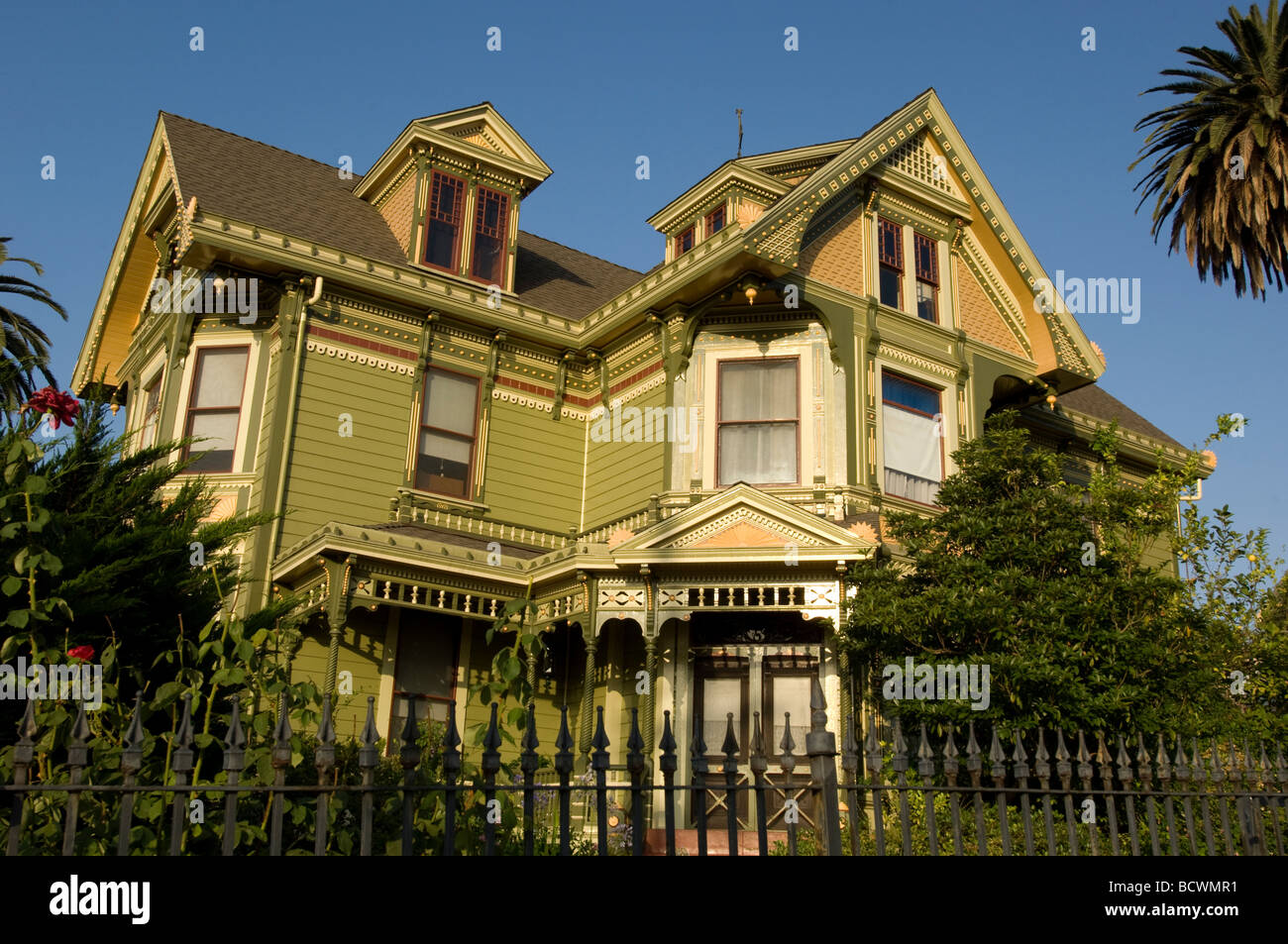 Victorian house home architecture hi-res stock photography and images ...