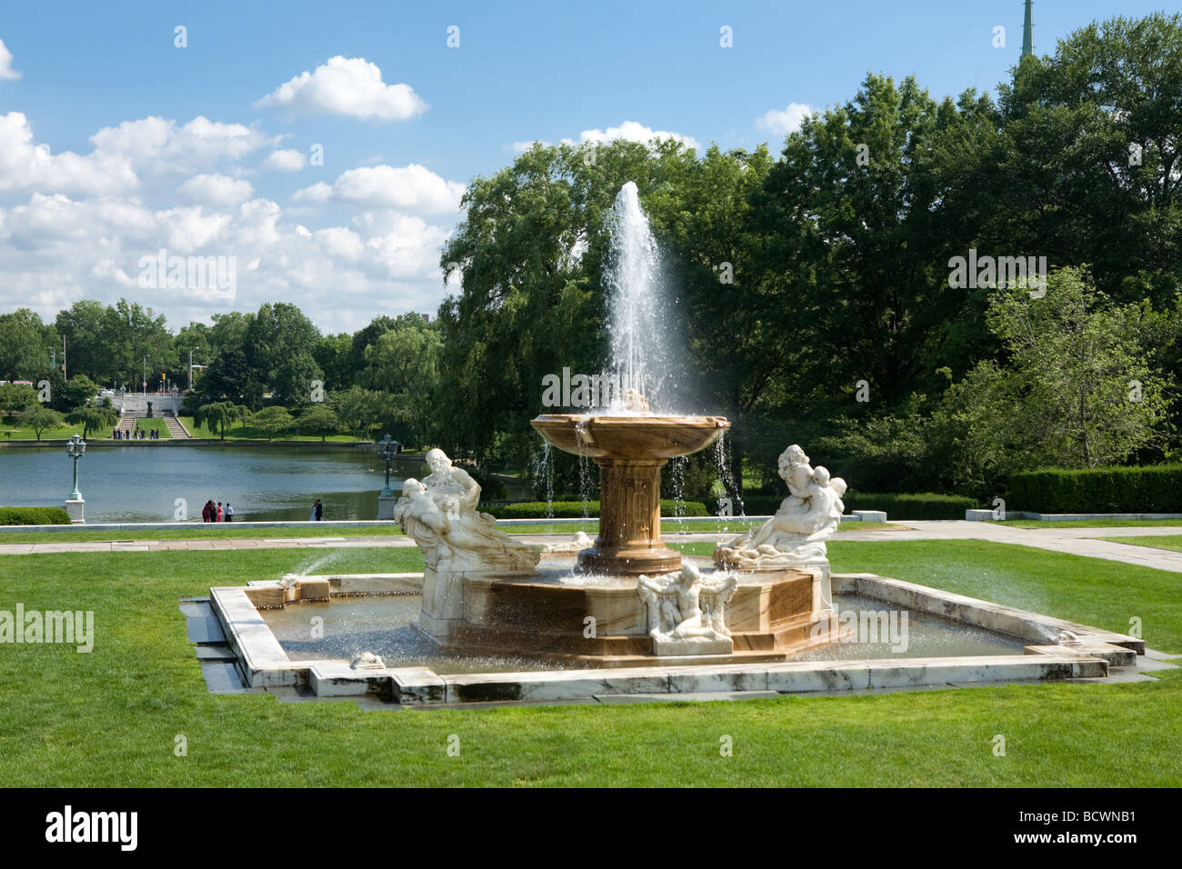 University circle hi-res stock photography and images - Alamy