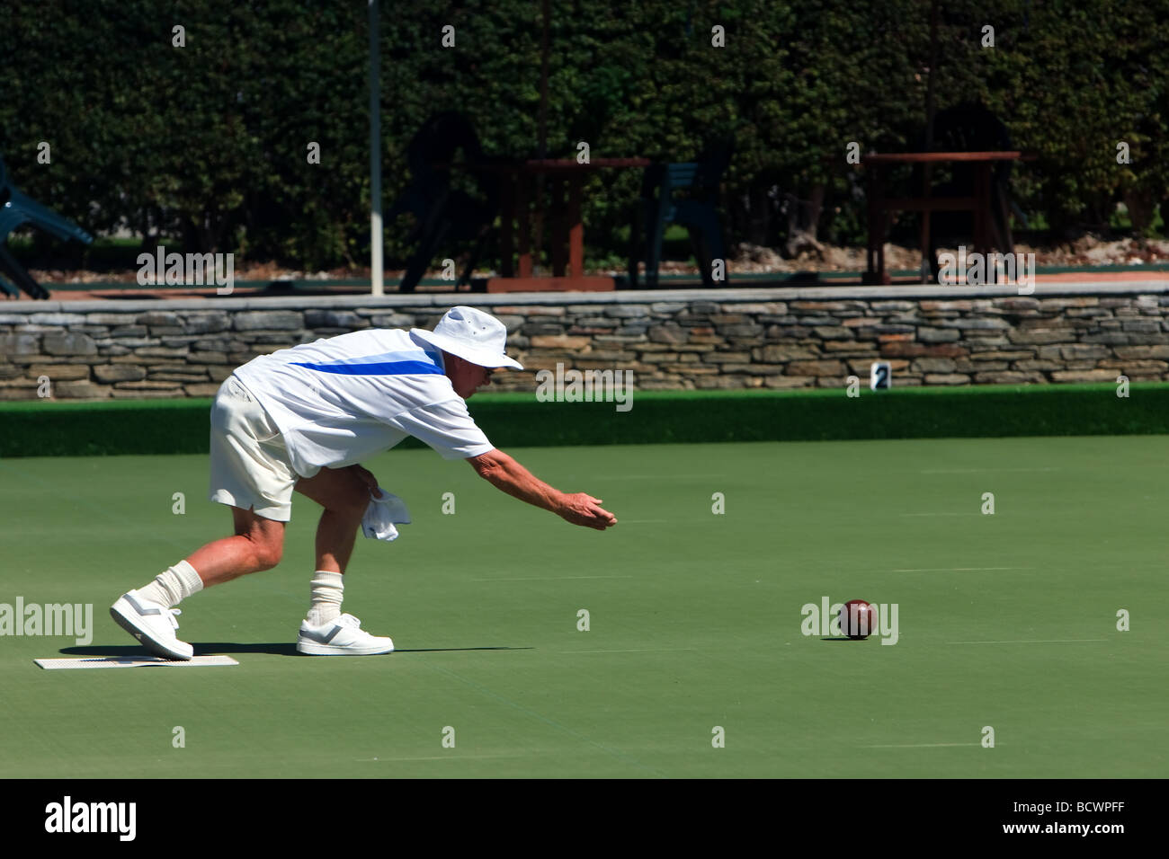 Playing Bowls Arrowtown South Island New Zealand Stock Photo - Alamy