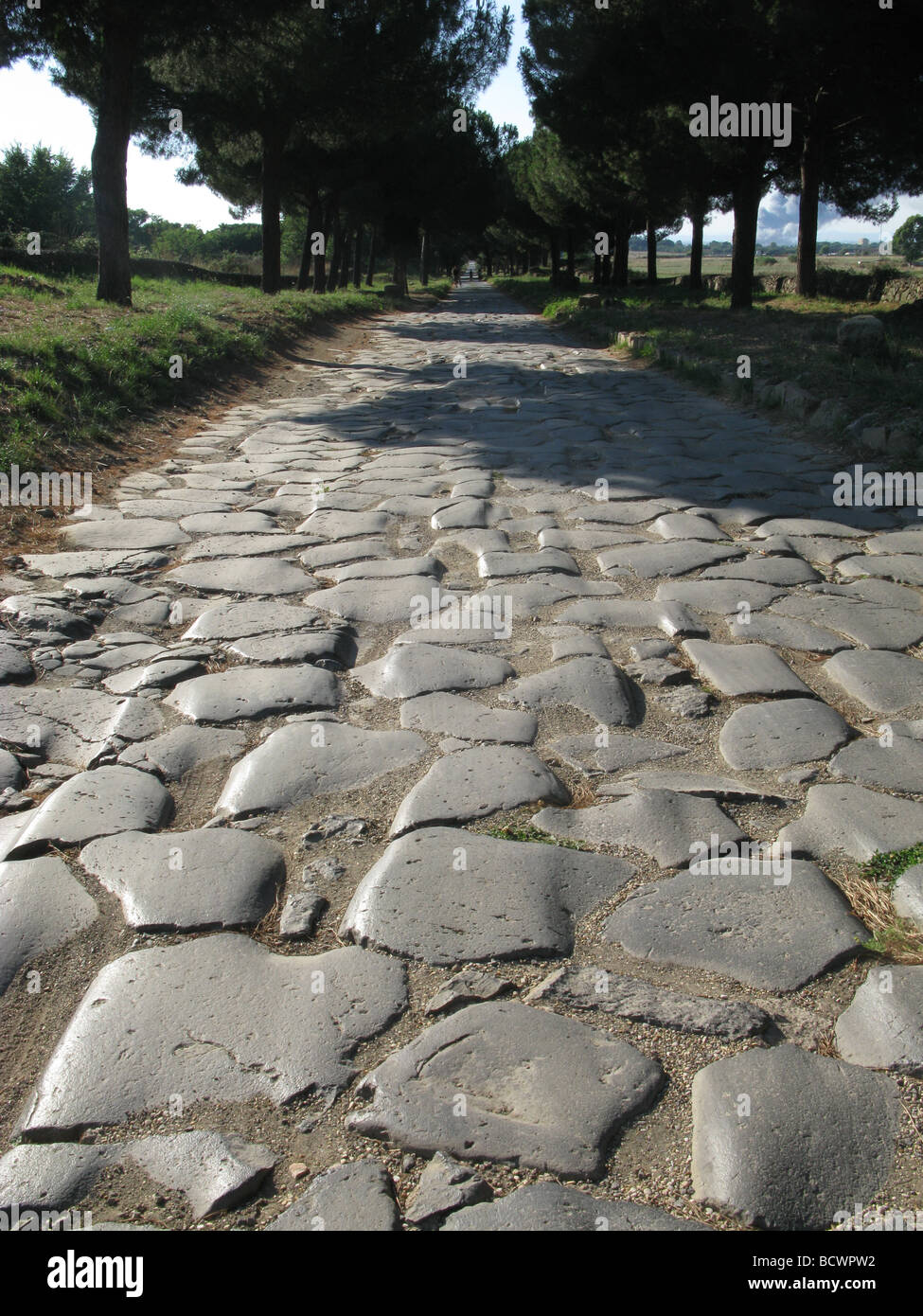 the ancient roman old appian way, rome, italy Stock Photo - Alamy