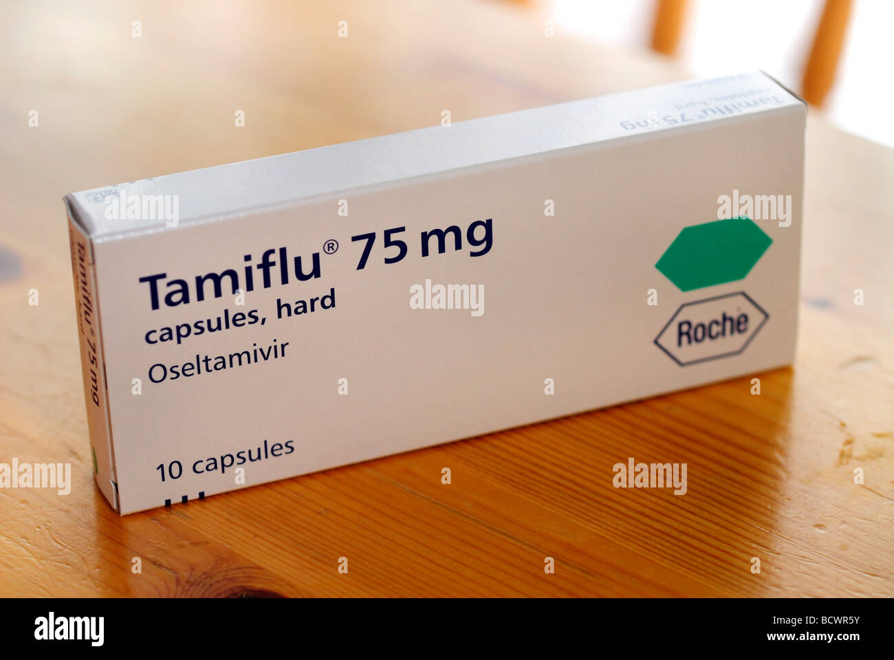 Box tamiflu oseltamivir tablets hi-res stock photography and images - Alamy