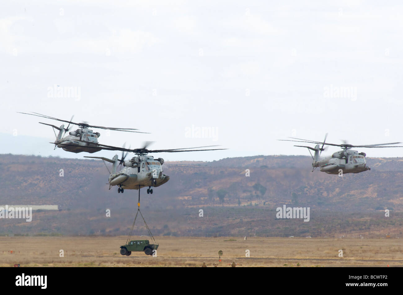 Tactical helicopters hi-res stock photography and images - Alamy