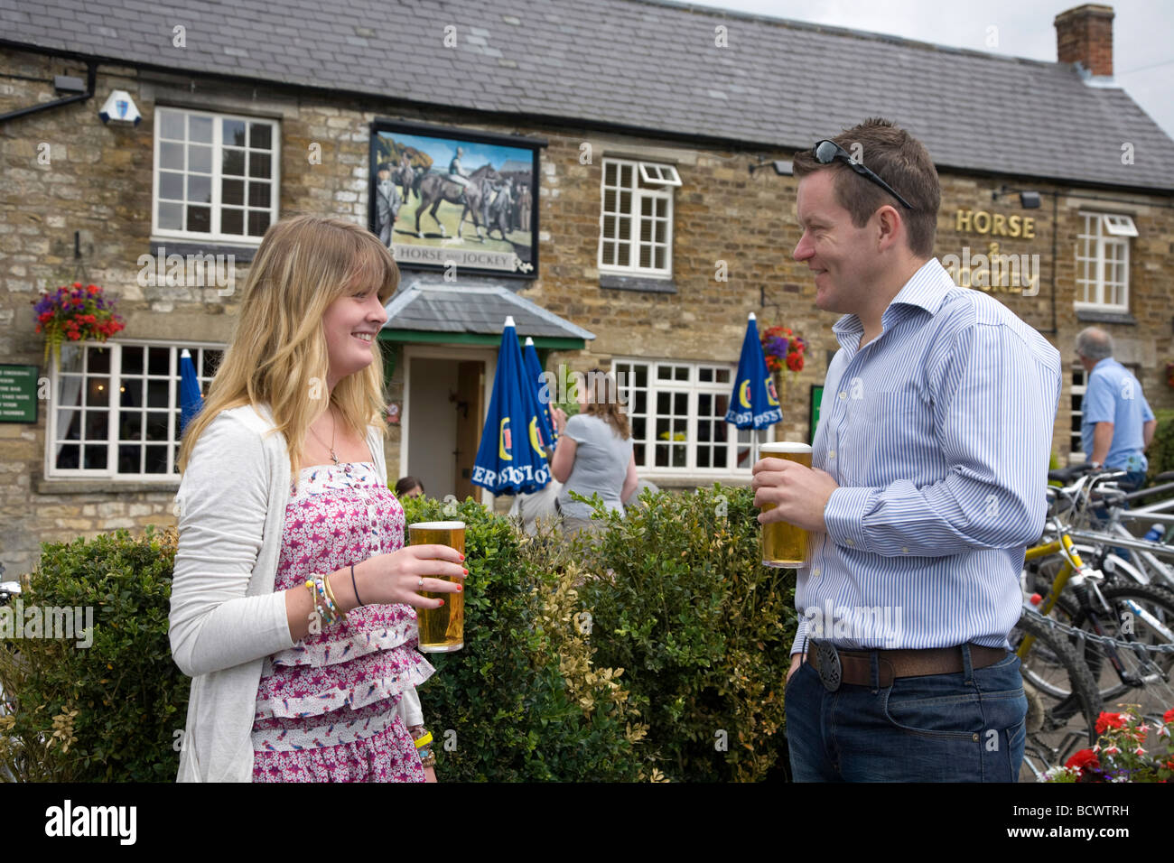 rutland oakham uppingham pub english traditional Stock Photo - Alamy