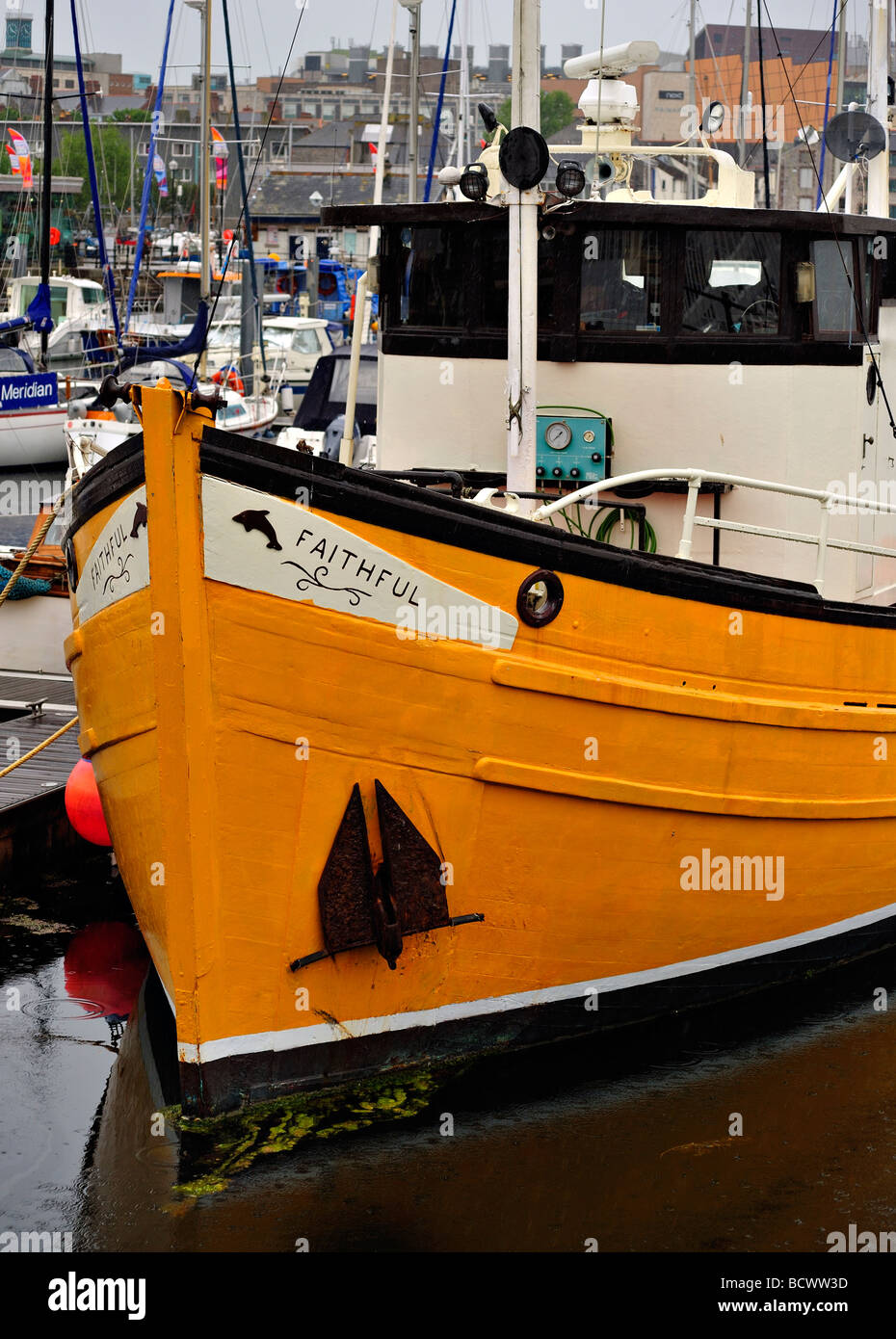 Brightly painted boat hi-res stock photography and images - Alamy