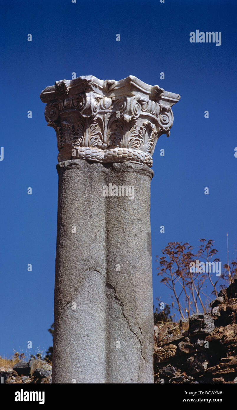 Roman composite capital hi-res stock photography and images - Alamy